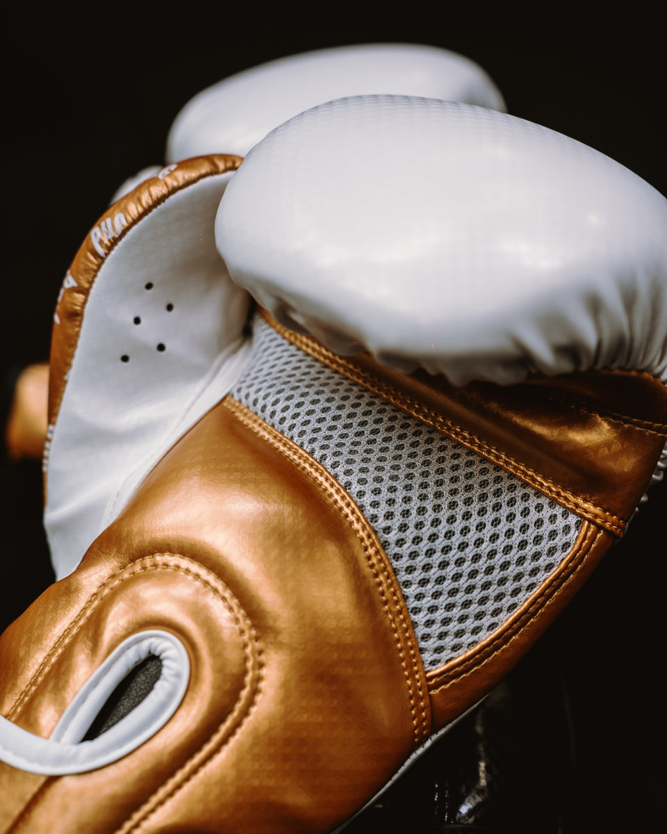 PUG ATHLETIC FP1 -WHITE/GOLD – Champs Bxing ltd